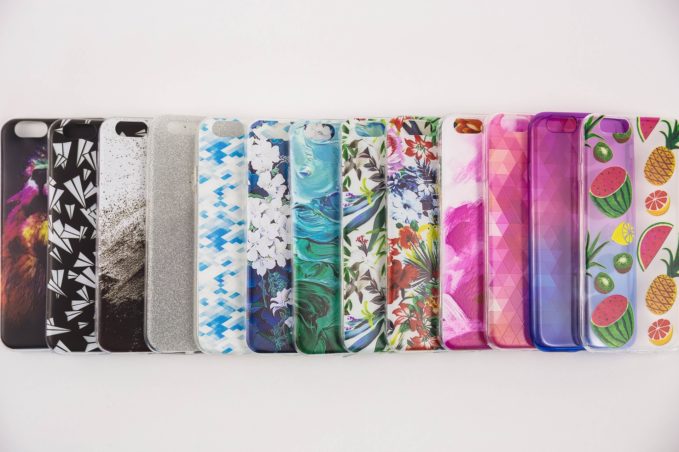 How to make custom phone cases? A complete guide - TechFruit